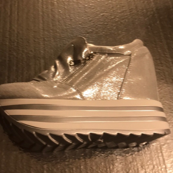 Shoes | Silver Platform White Tennis Shoes Zipper Slip On | Poshmark
